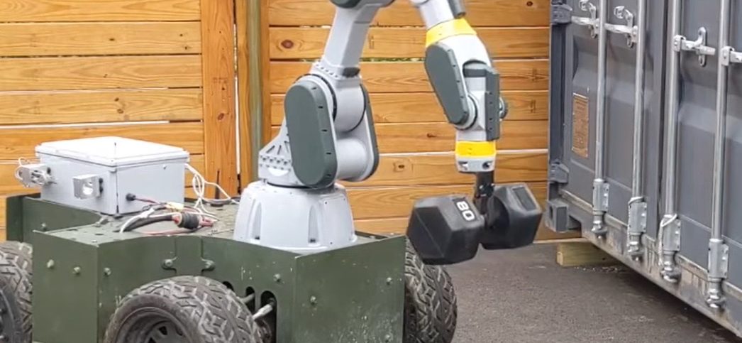 New Robotic Arm for Dual-Use Applications - i-HLS Innotech